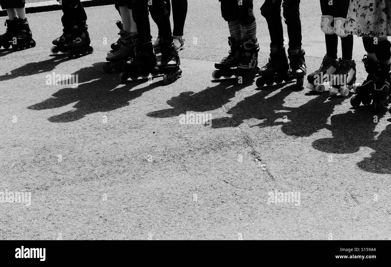 Roller skating blading hi-res stock photography and images - Alamy