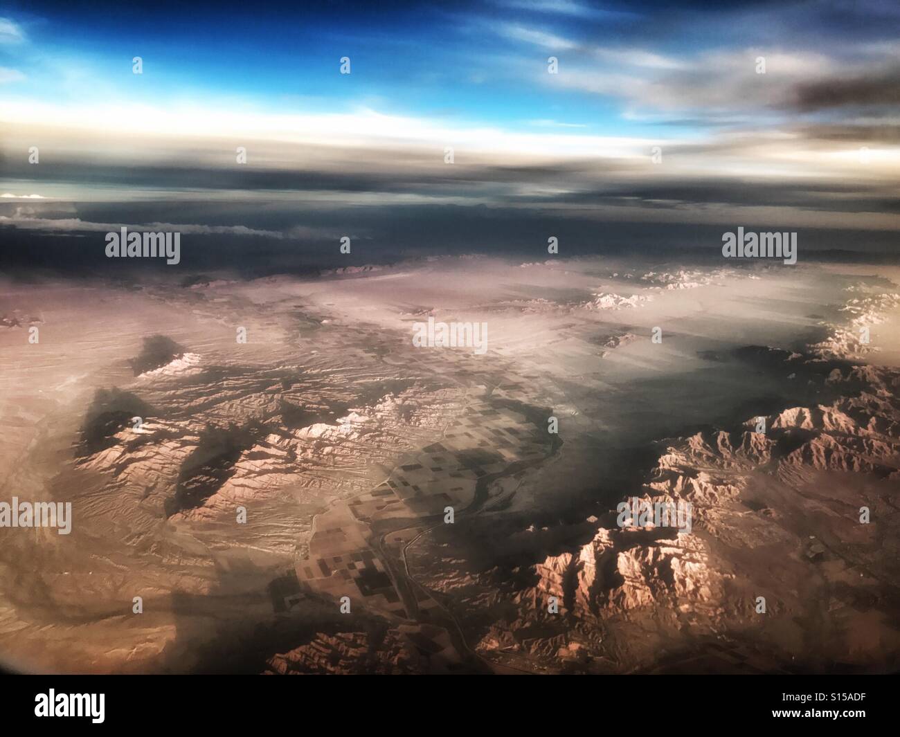 Aerial plane desert hi-res stock photography and images - Alamy