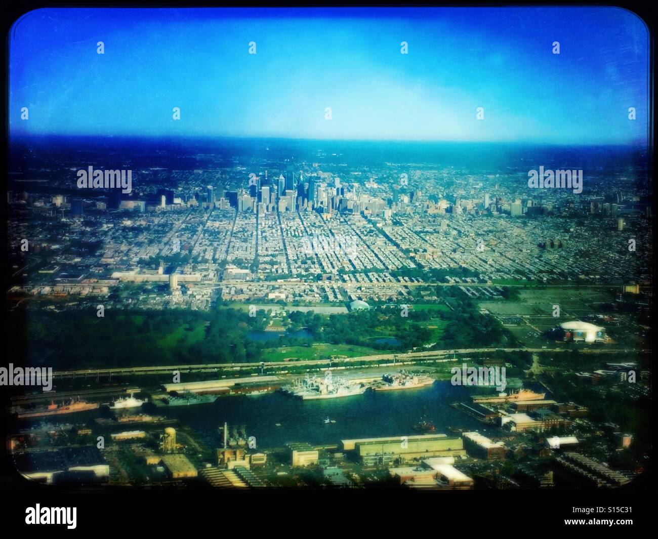 Aerial of downtown Philadelphia and waterfront Stock Photo - Alamy