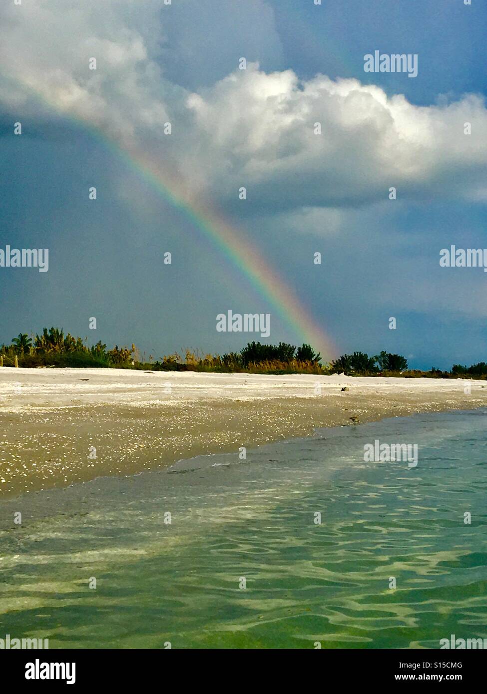 Rainbow and ocean hi-res stock photography and images - Alamy