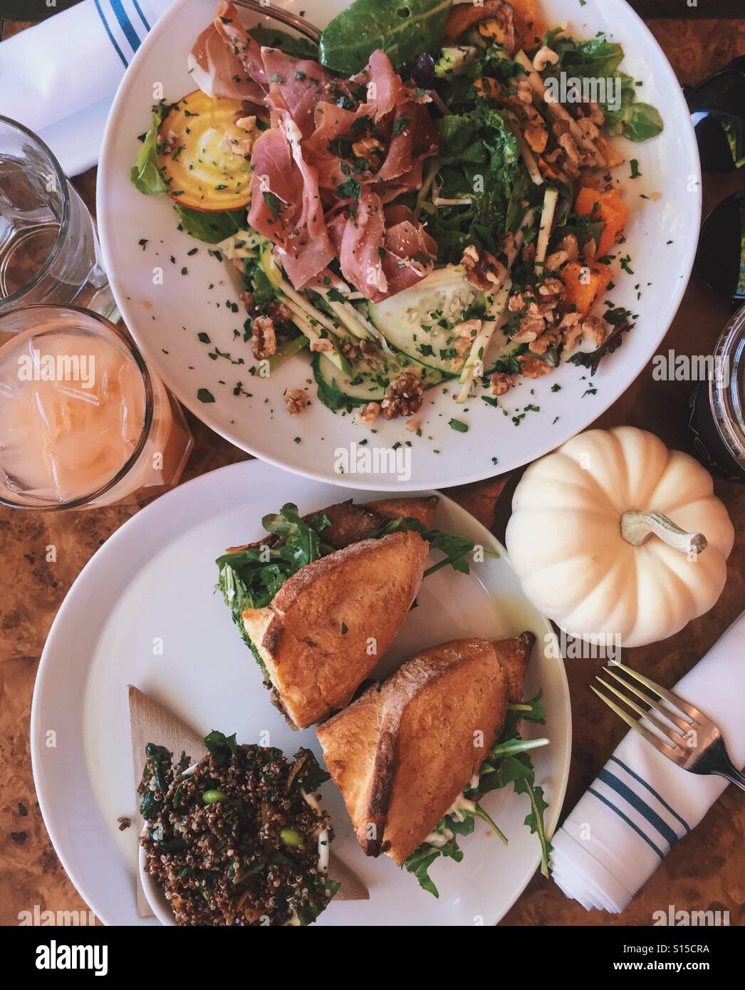 Lunch for two hi-res stock photography and images - Alamy