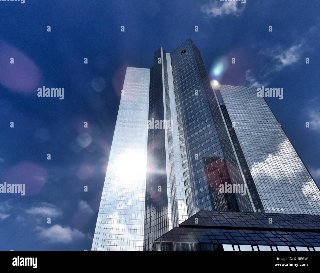 Industrial High Rise Stock Photos & Industrial High Rise Stock Images ...