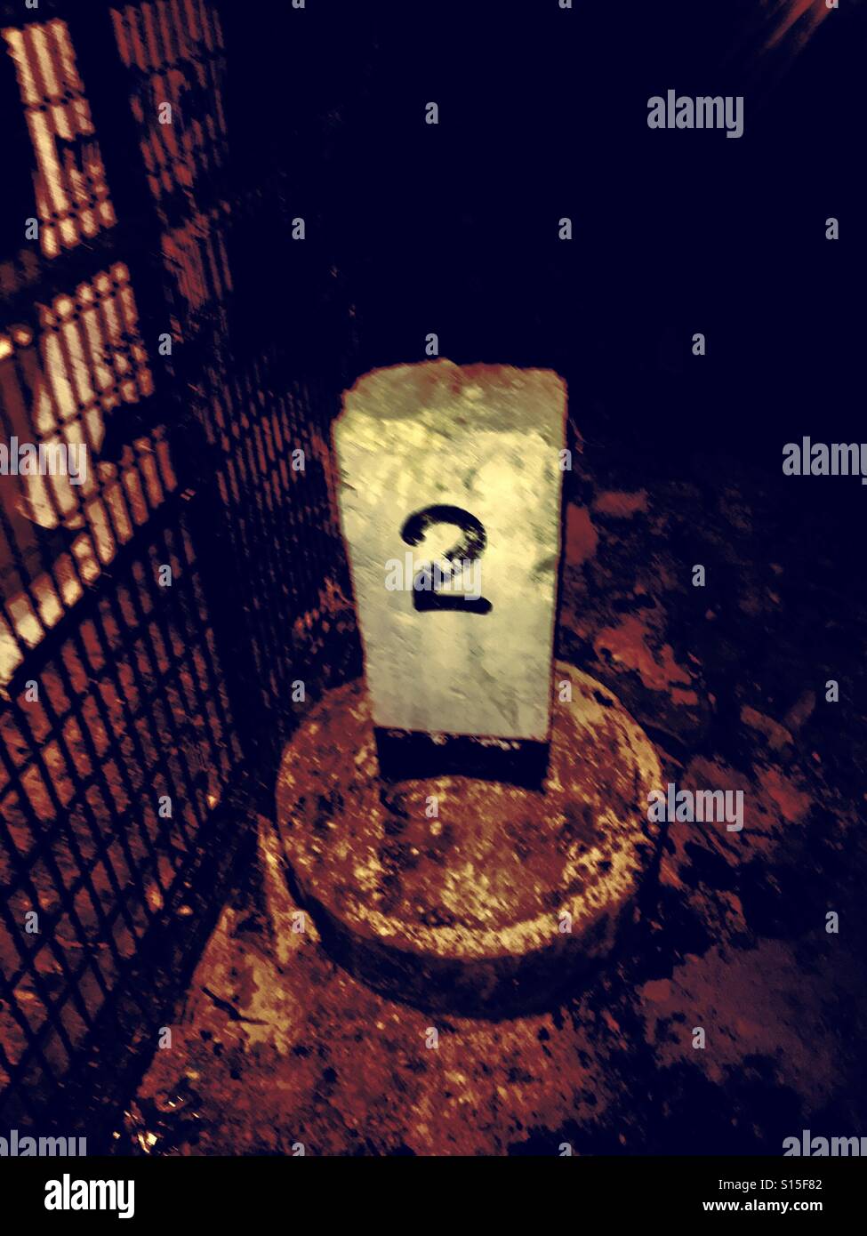 Mile stone with number 2 hi-res stock photography and images - Alamy