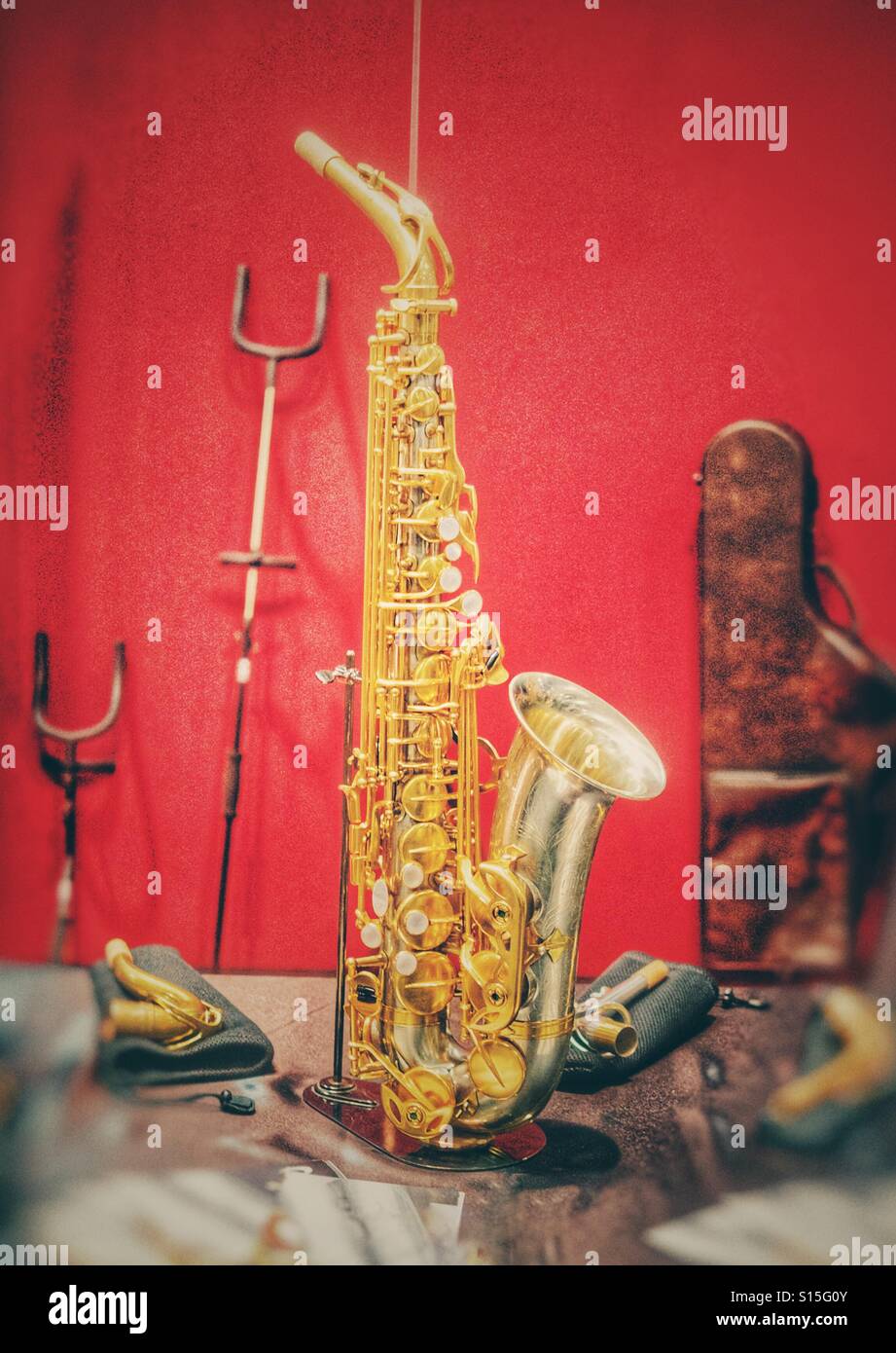 Classic crafts hi-res stock photography and images - Alamy