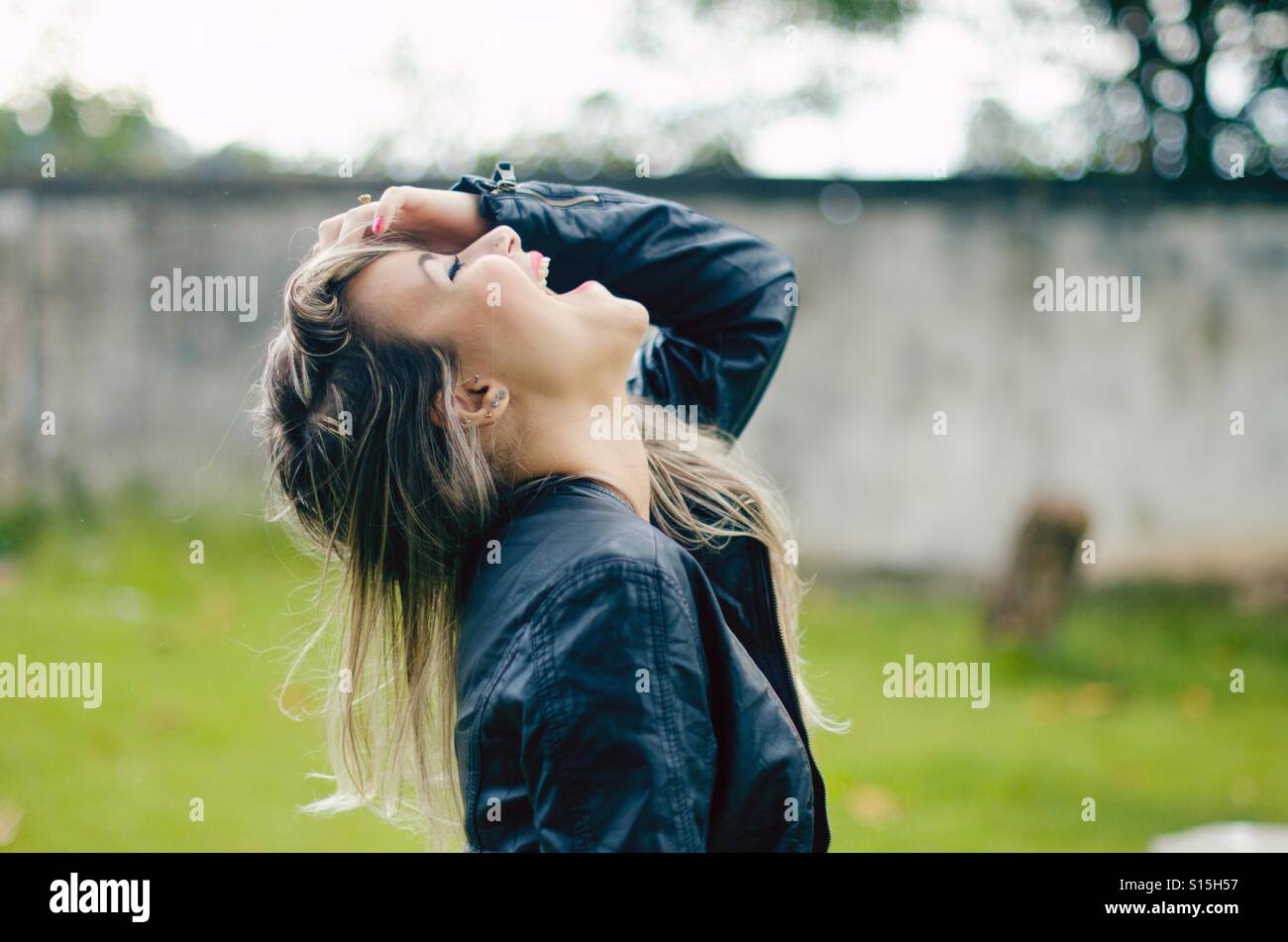 Young woman laughing out loud hi-res stock photography and images - Alamy Young woman laughing out loud hi-res stock photography and images - Alamy