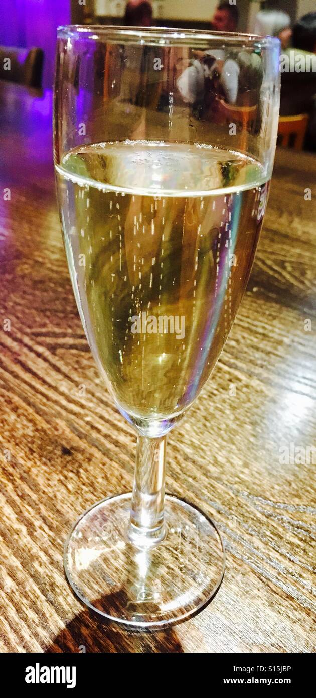 Fizz glass hi-res stock photography and images - Alamy