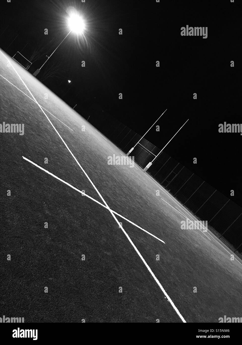 Pitch marks hi-res stock photography and images - Alamy