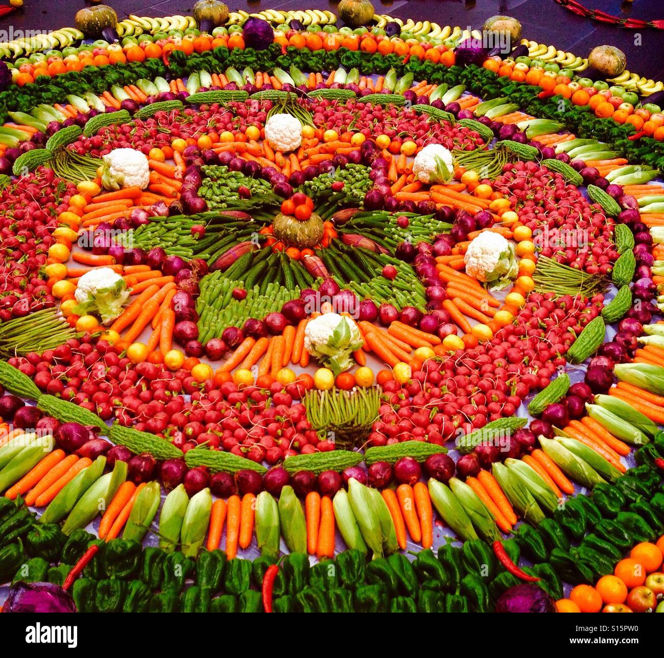 Mandala Square Stock Photos & Mandala Square Stock Images - Alamy