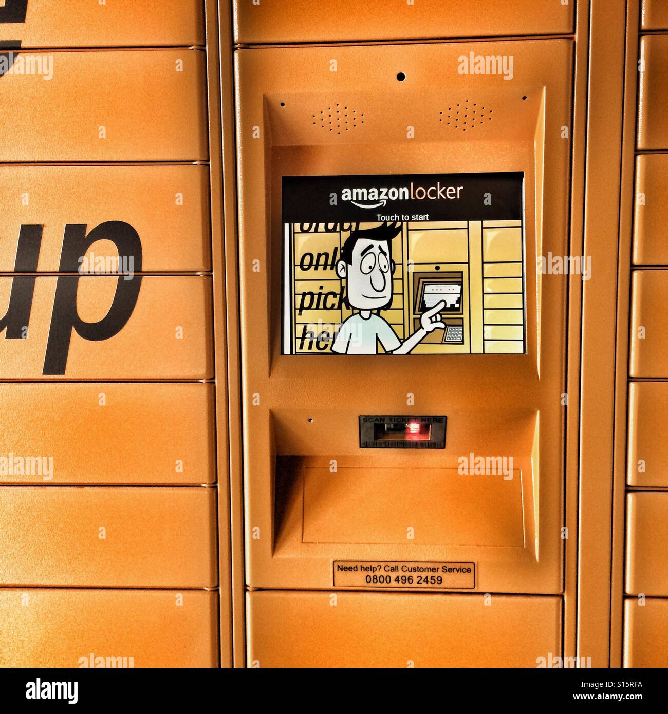 Amazon locker hi-res stock photography and images - Alamy