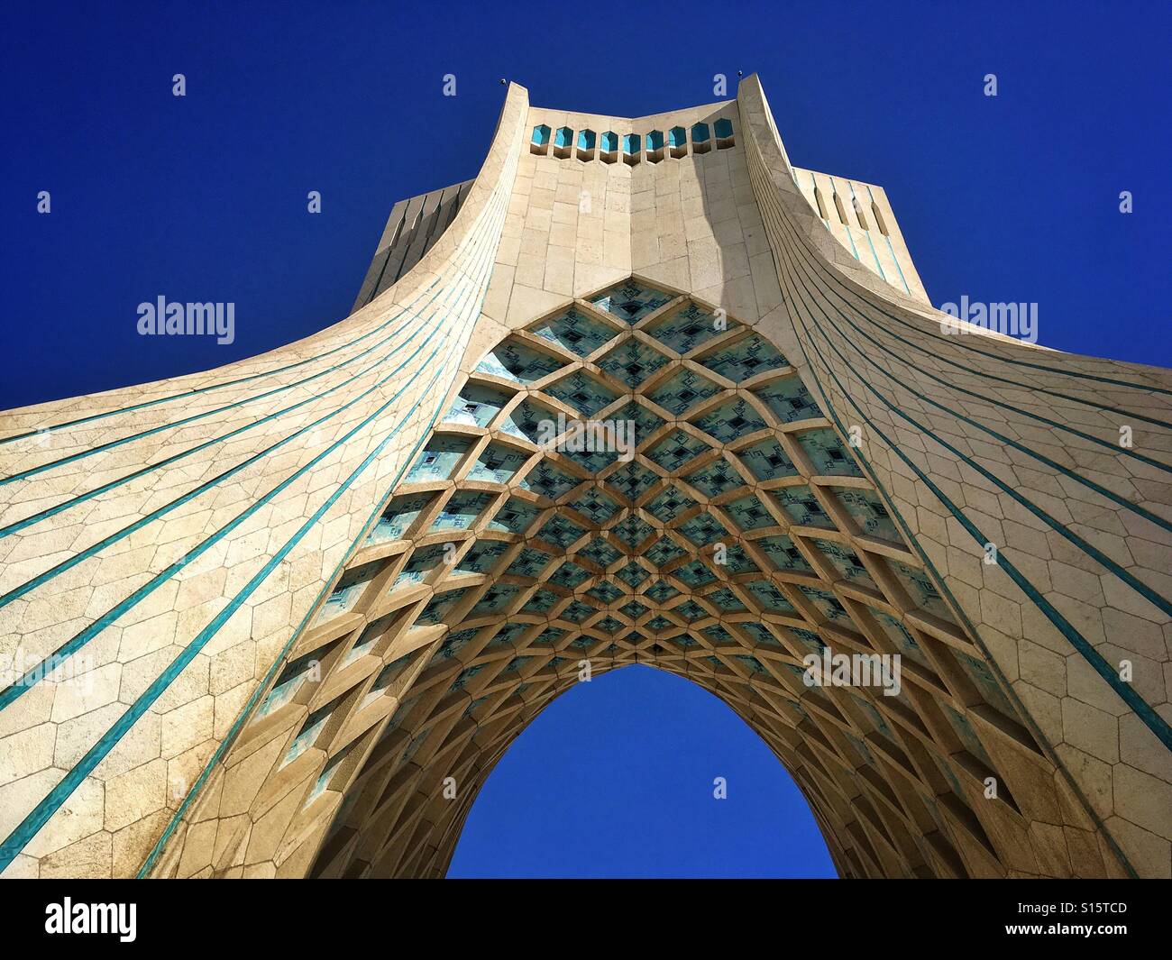 Azadi tower teheran iran hi-res stock photography and images - Alamy
