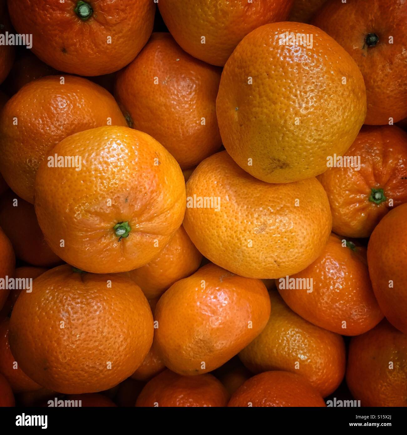 Mandarins fruit hi-res stock photography and images - Alamy