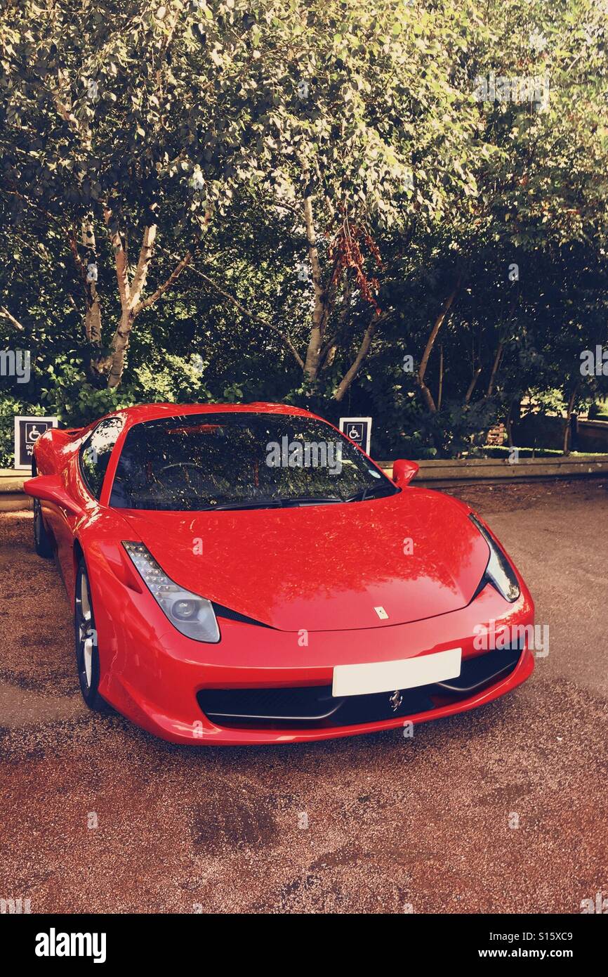 Red ferrari hi-res stock photography and images - Alamy