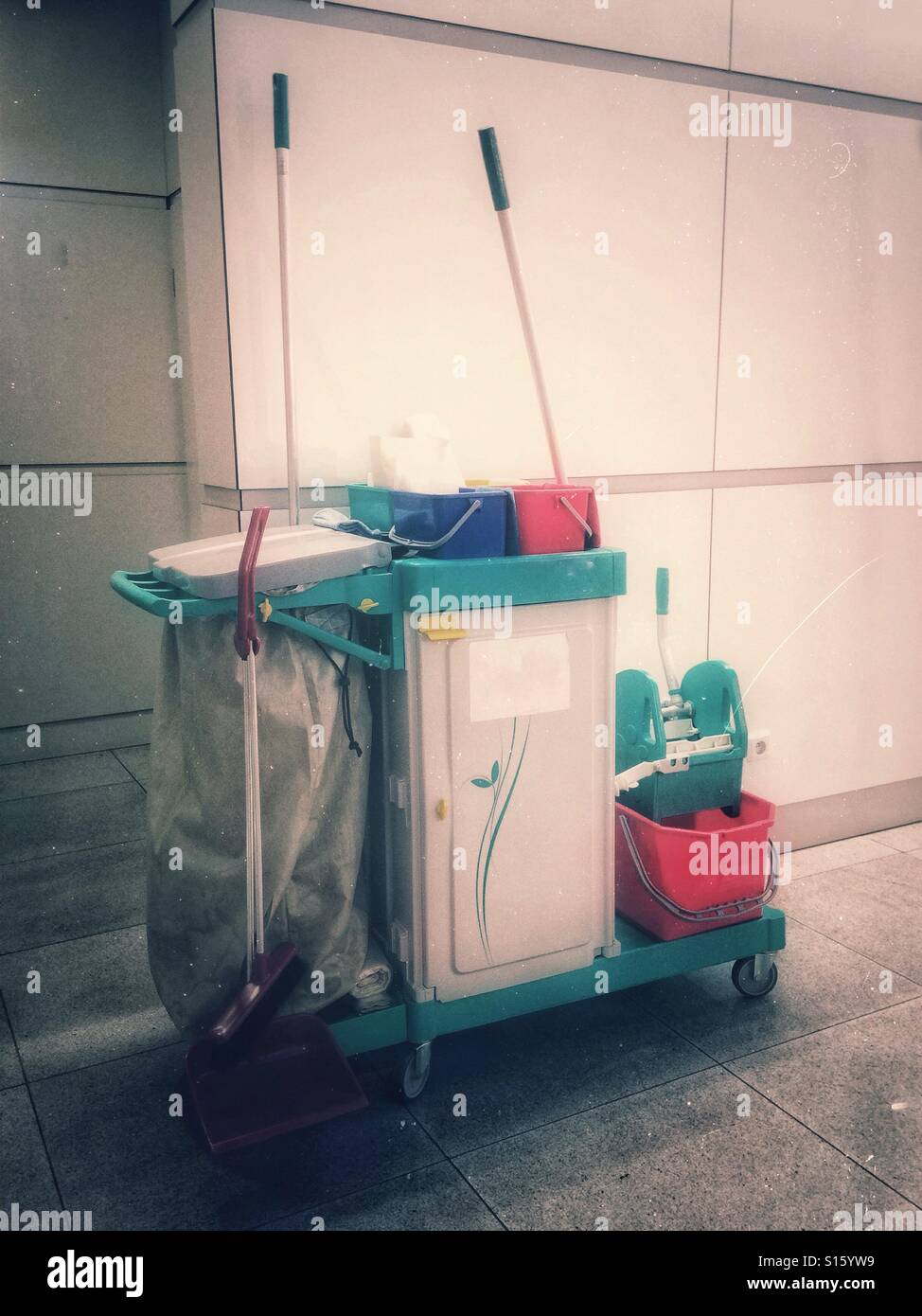 Janitor hi-res stock photography and images - Alamy