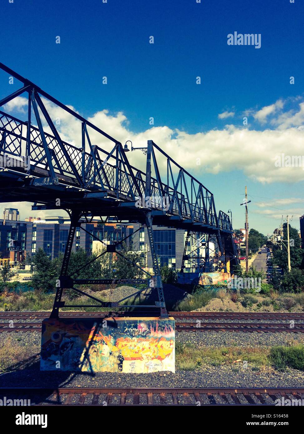 Bridge man made structure hi-res stock photography and images - Alamy