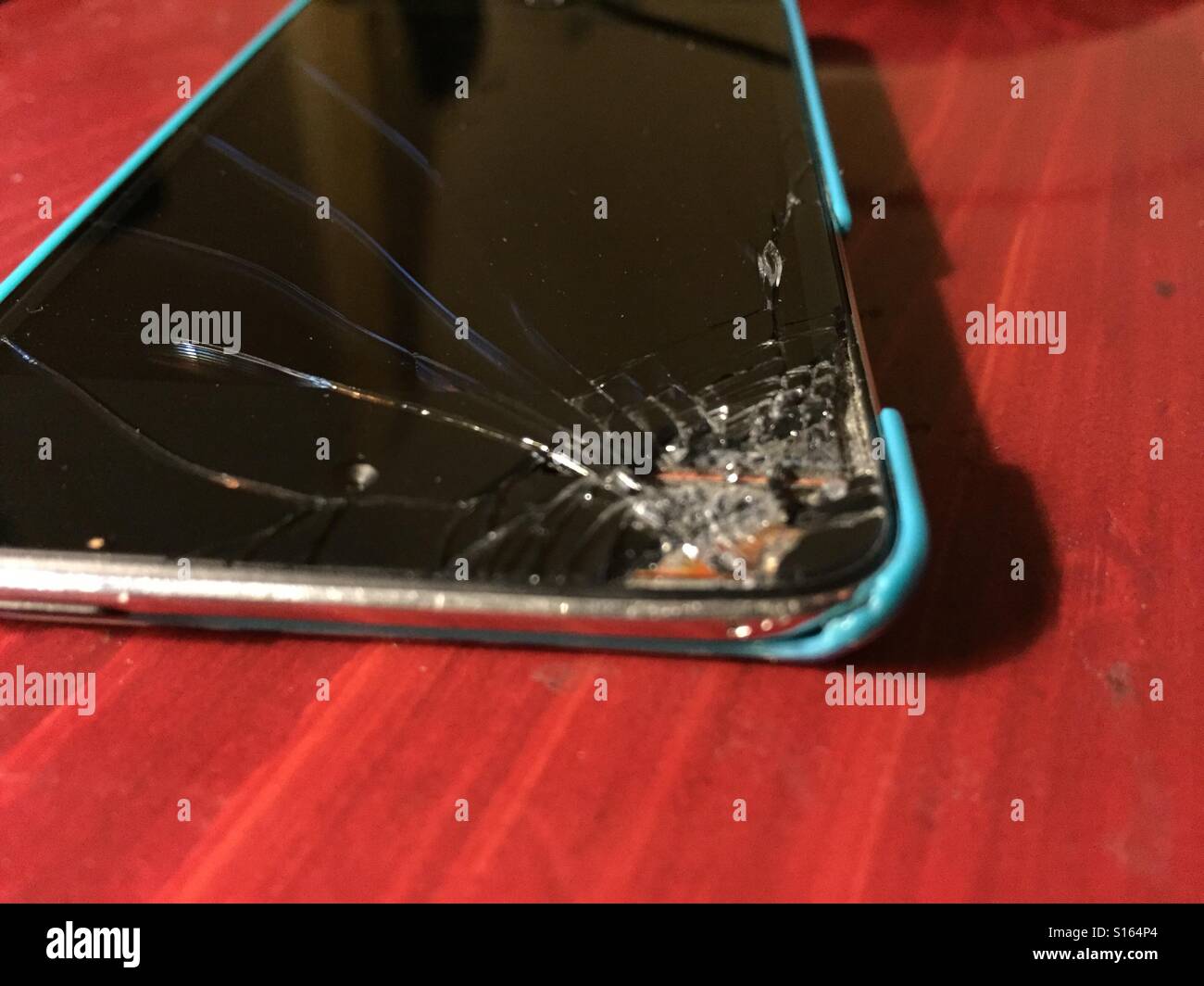 Cracked lines hi-res stock photography and images - Alamy