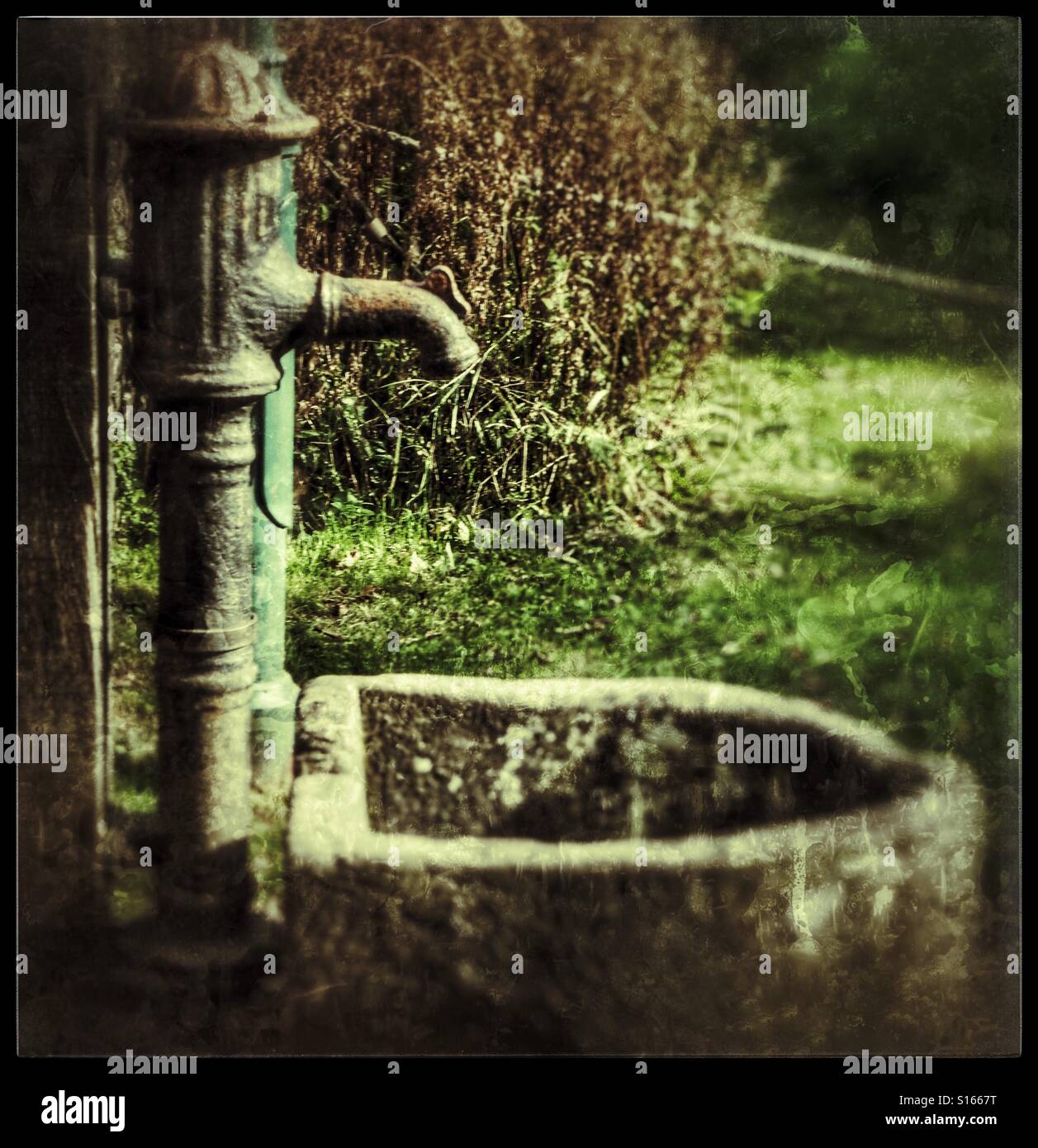 Communal water tap hi-res stock photography and images - Alamy