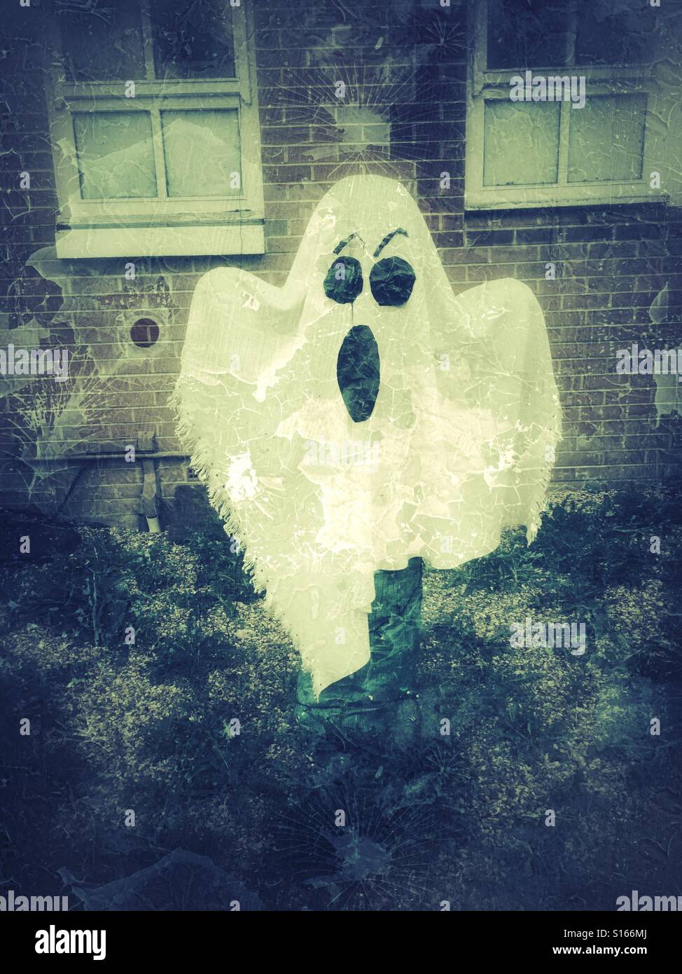 Face scary ghoul ghost hi-res stock photography and images - Alamy