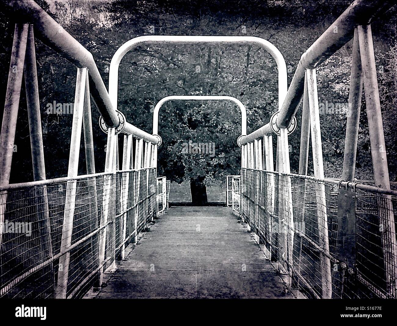 Tubular Steel High Resolution Stock Photography and Images - Alamy