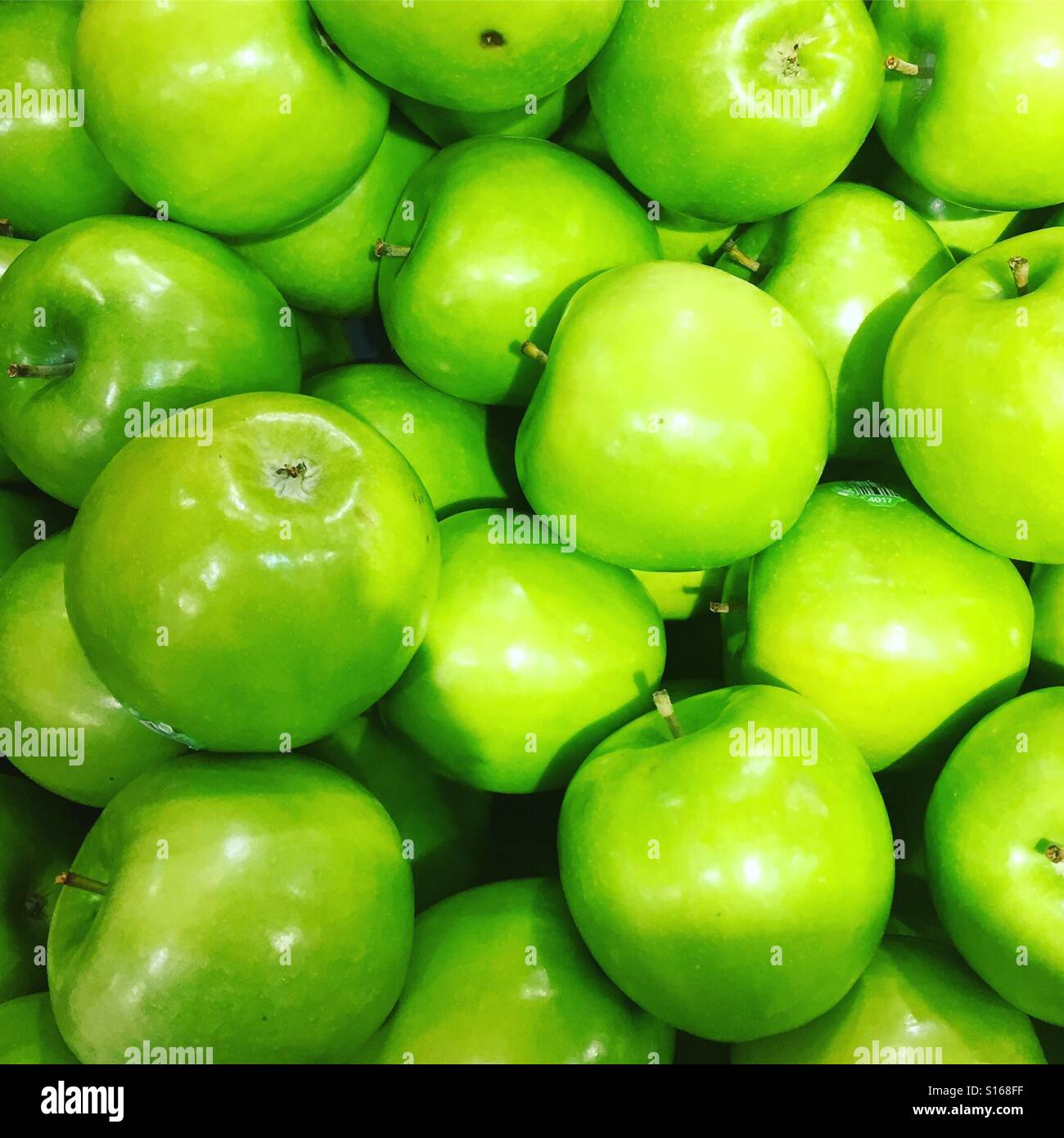 Green fresh fruits hi-res stock photography and images - Alamy
