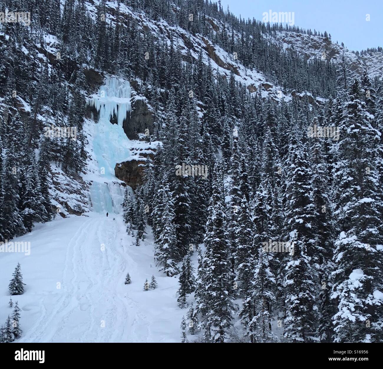 Icefall hi-res stock photography and images - Alamy