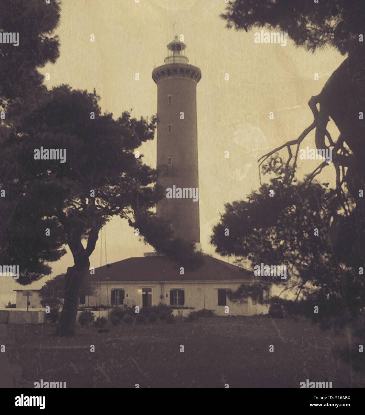 Vintage old lighthouse hi-res stock photography and images - Alamy