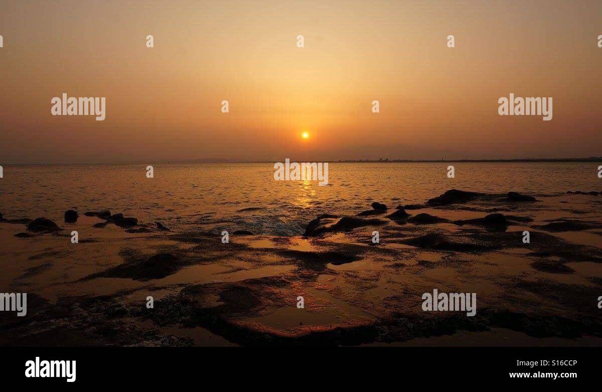Enoshima sunset hi-res stock photography and images - Alamy