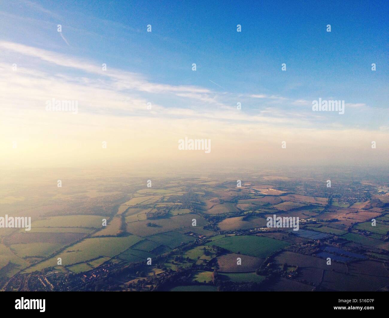 Plane fields hi-res stock photography and images - Alamy