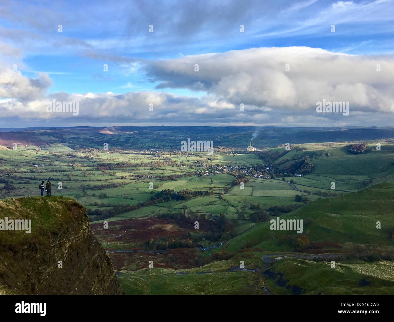 Hope valley peak district hi-res stock photography and images - Alamy
