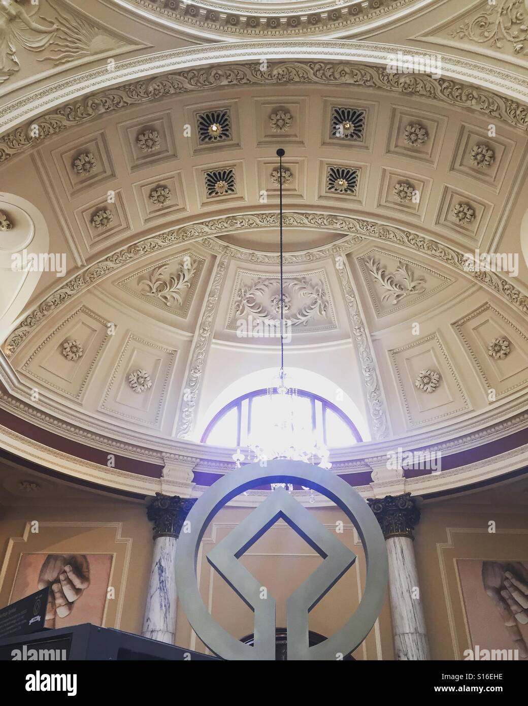 Inside the entrance to the Roman Baths in Bath Stock Photo - Alamy