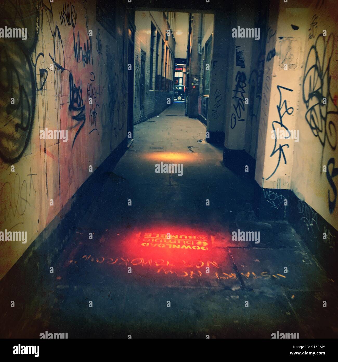 Soho alleyway hi-res stock photography and images - Alamy