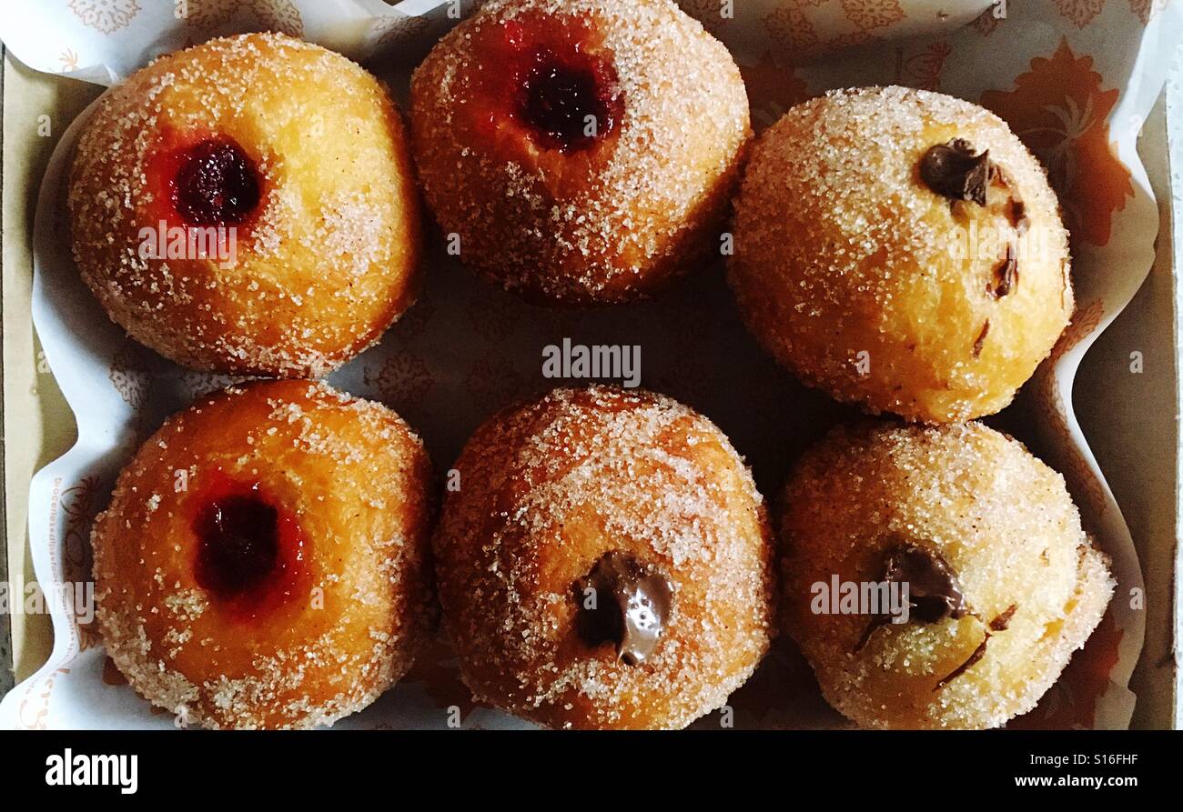 Box donuts hi-res stock photography and images - Alamy