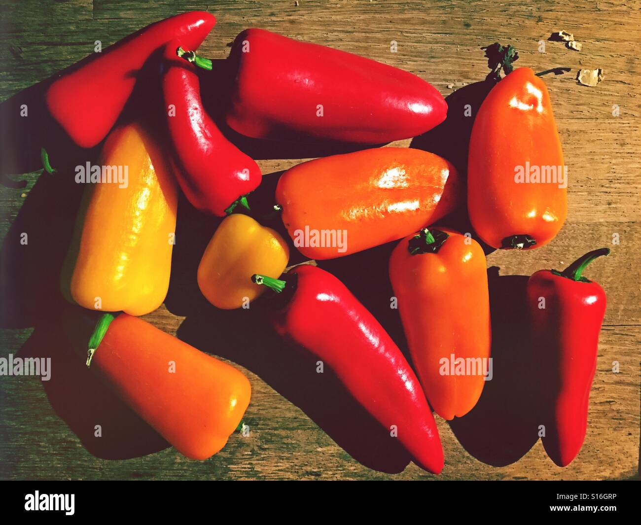 Small orange peppers hi-res stock photography and images - Alamy
