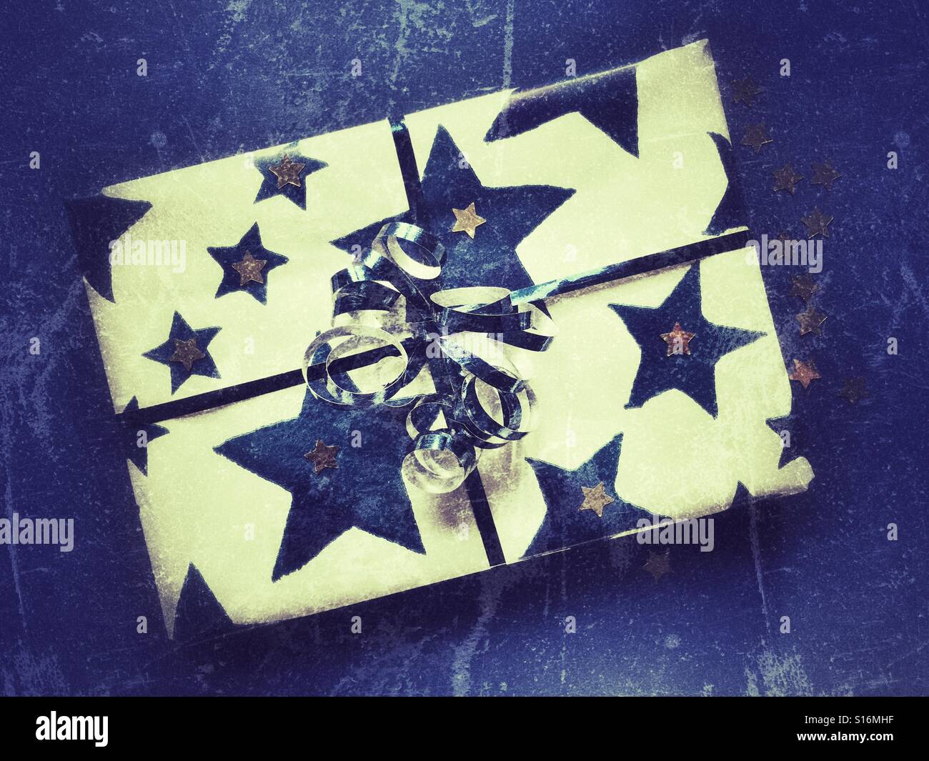 Blue ribbon stars on hi-res stock photography and images - Alamy