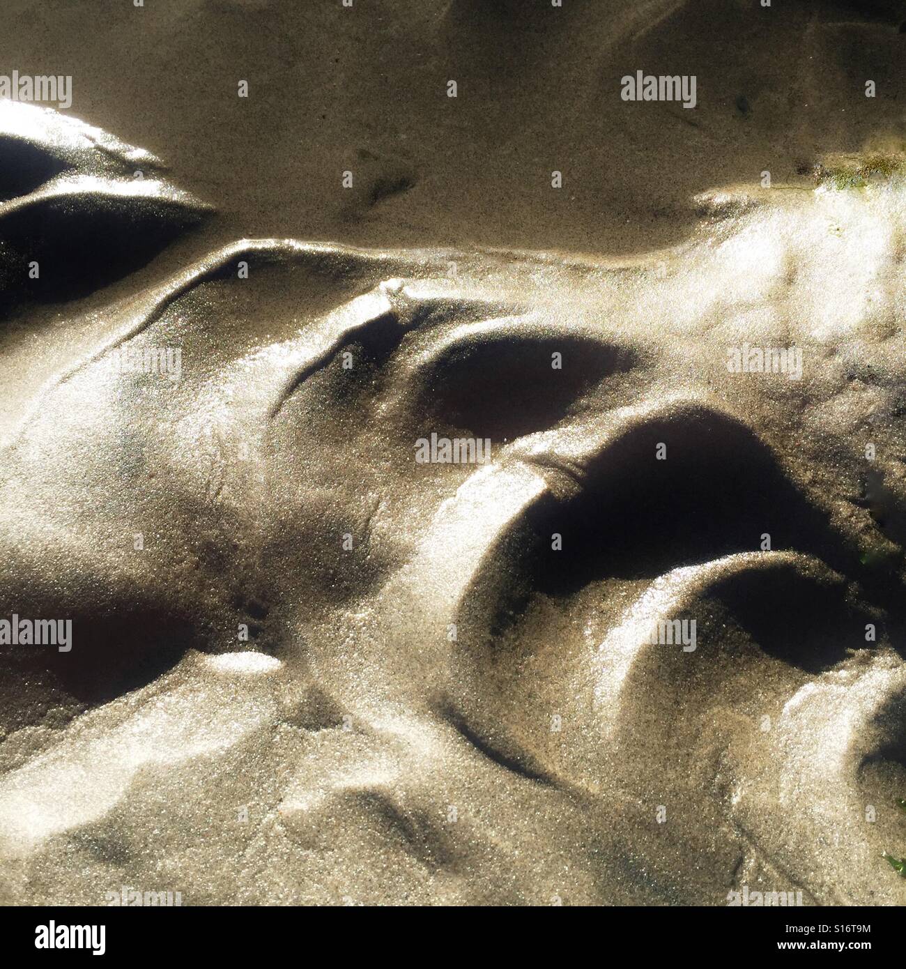 Sand wave design hi-res stock photography and images - Alamy