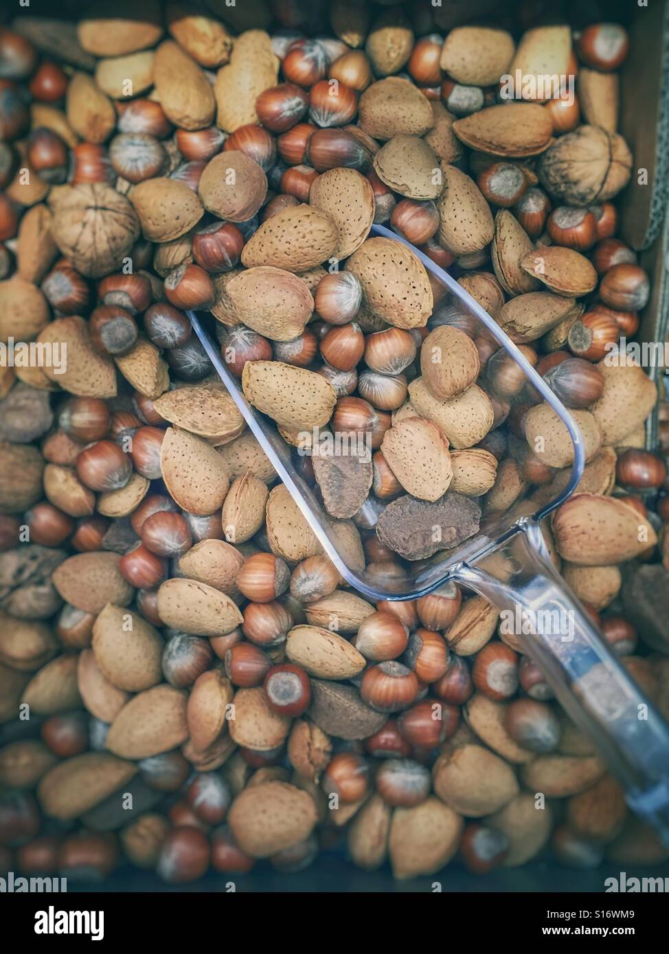 Nuts scoop hi-res stock photography and images - Alamy