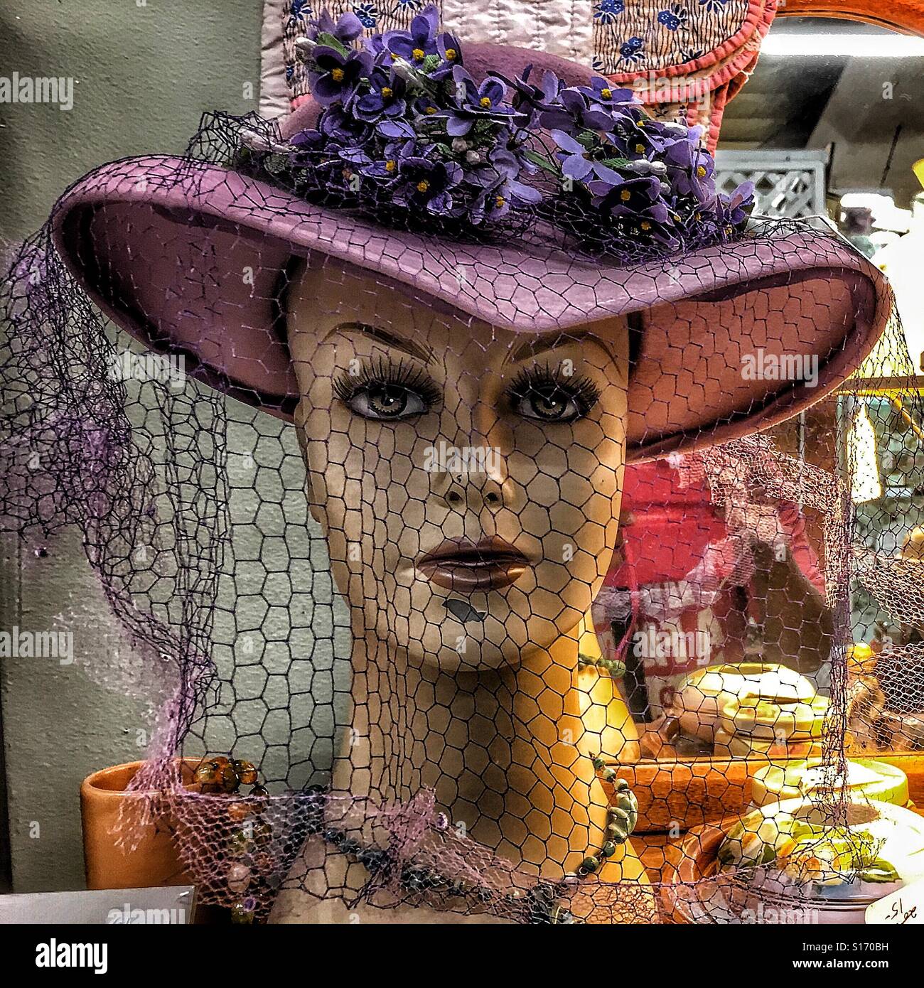 Hat with veils hi-res stock photography and images - Alamy