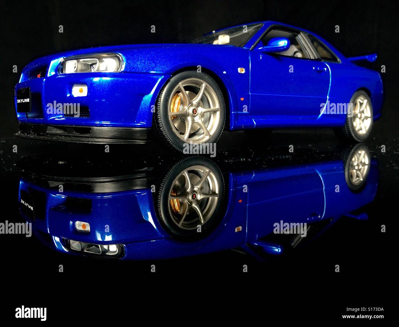 Nissan Skyline Die Cast Model 1:18 Stock Photo - Alamy