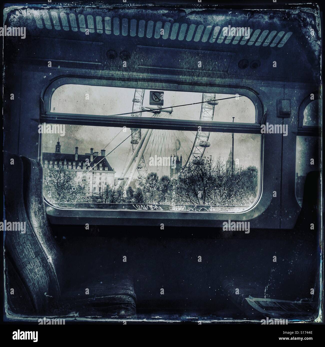 London eye from a train window Stock Photo - Alamy