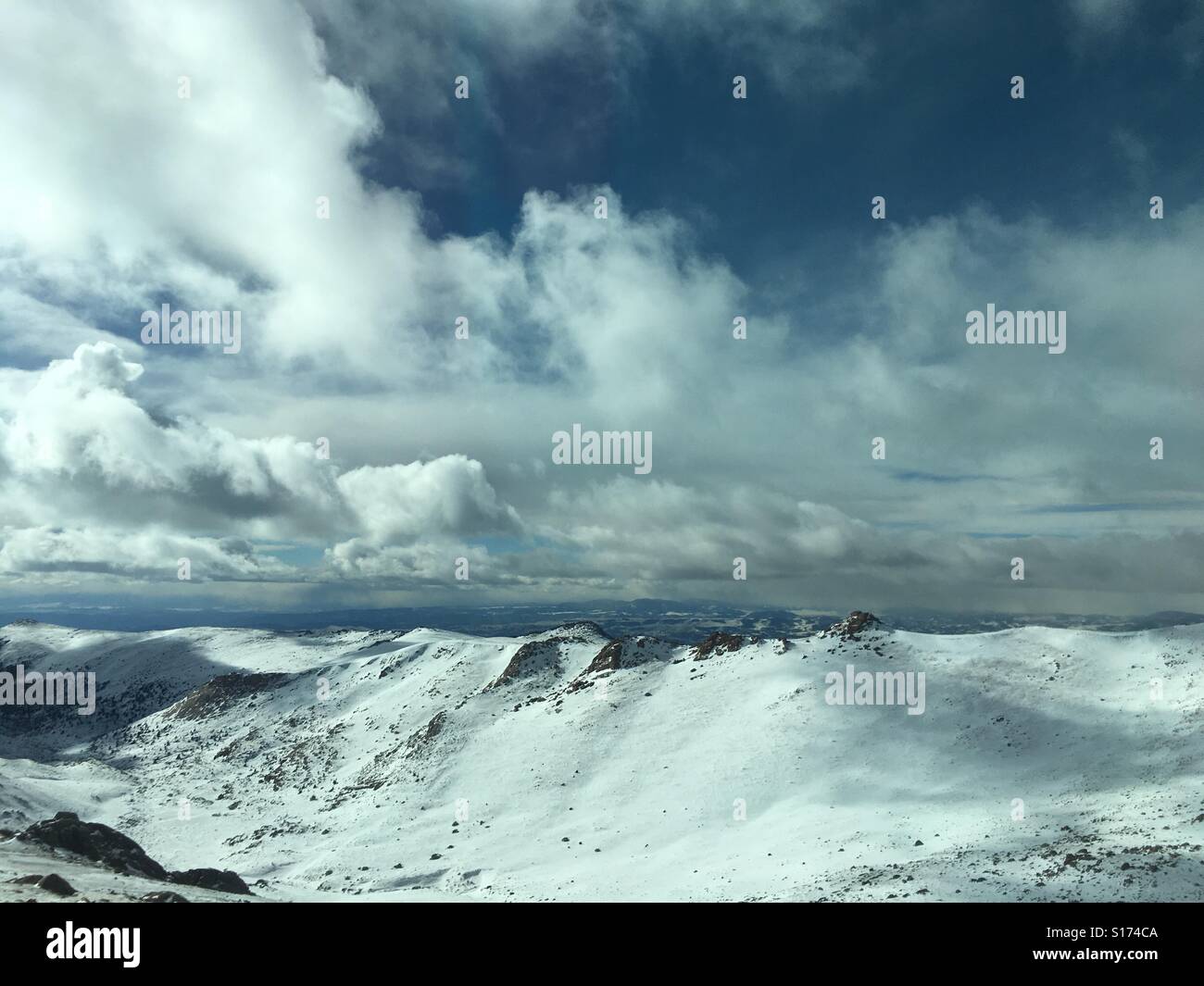 Rocky mountain foothills hi-res stock photography and images - Alamy