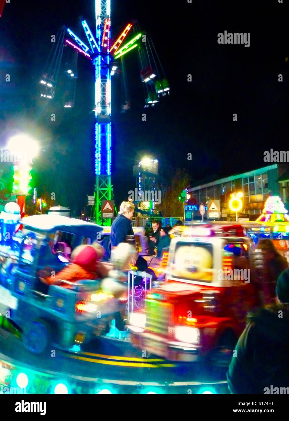 Funfair ride hi-res stock photography and images - Alamy