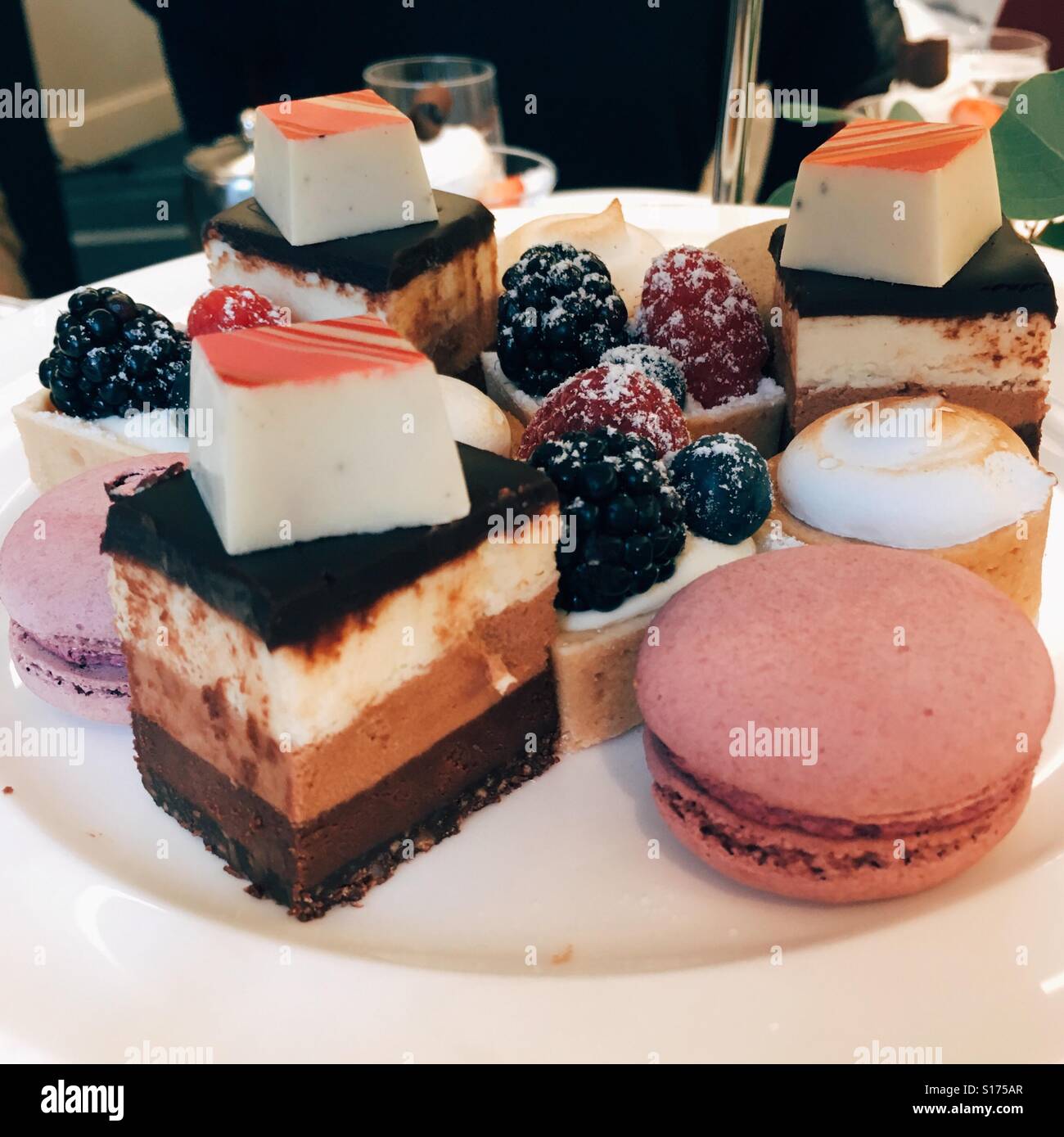 Pastries sweets hi-res stock photography and images - Alamy