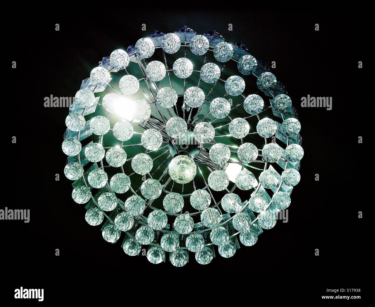 Light bulbs circular hi-res stock photography and images - Alamy