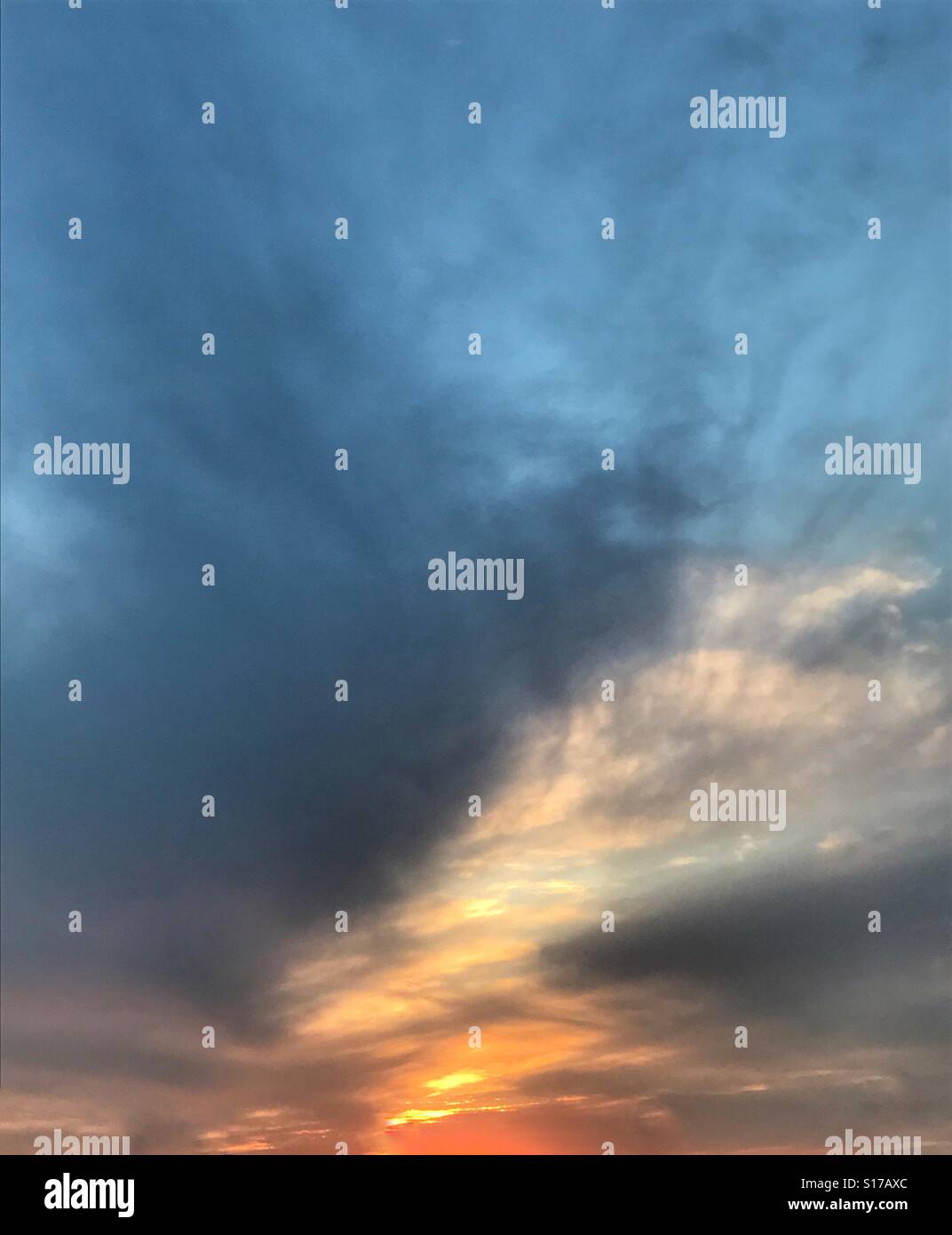 Light atmospheric hi-res stock photography and images - Alamy