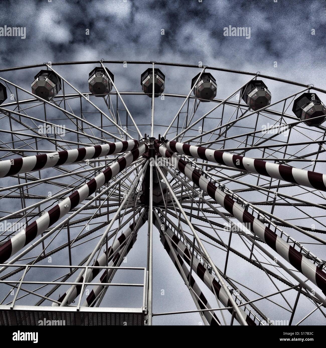 Ride pods hi-res stock photography and images - Alamy