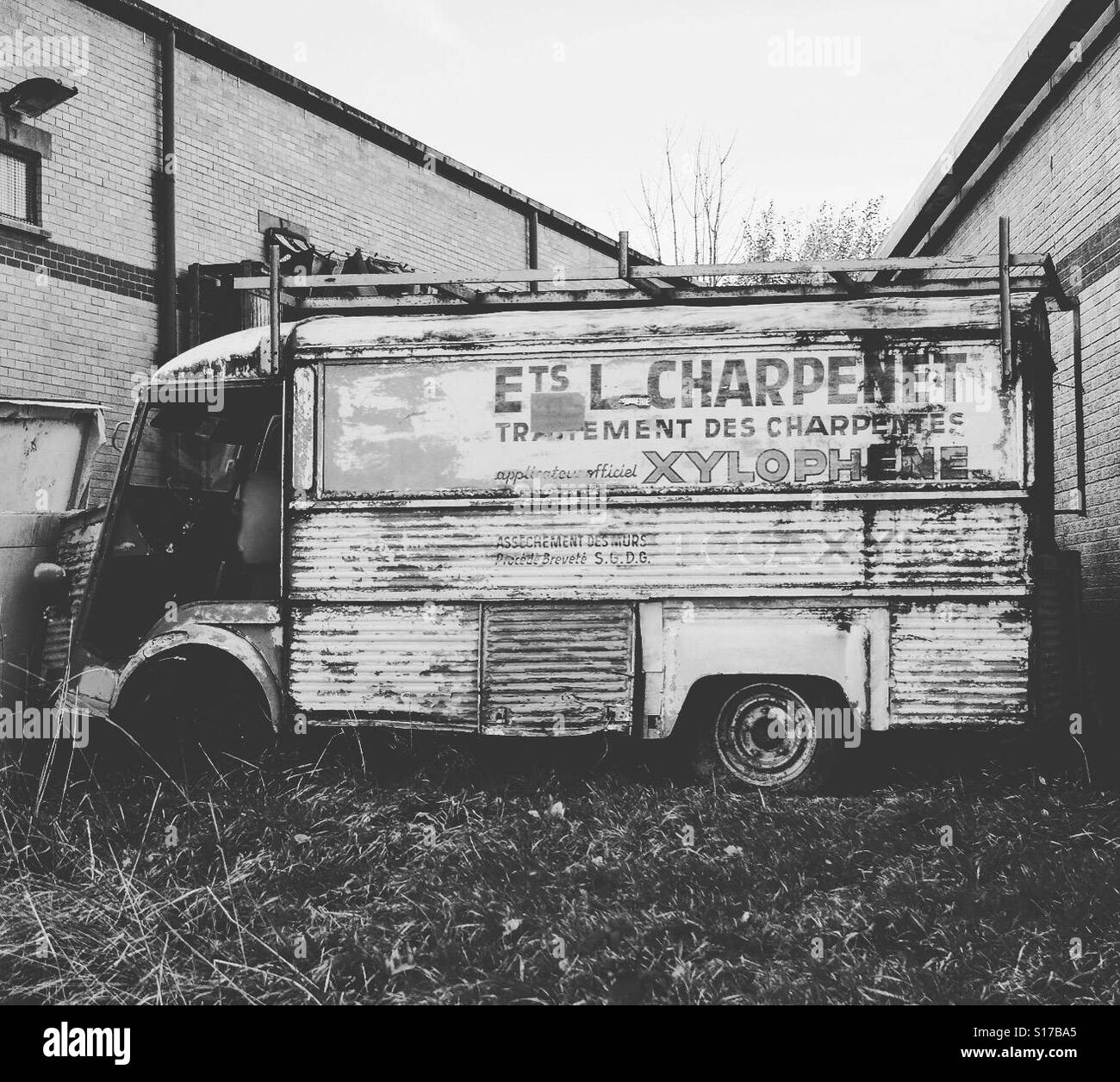 French restoration hi-res stock photography and images - Alamy