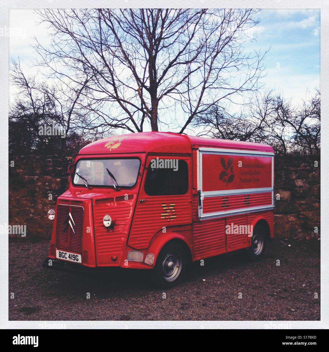 National trust van hi-res stock photography and images - Alamy