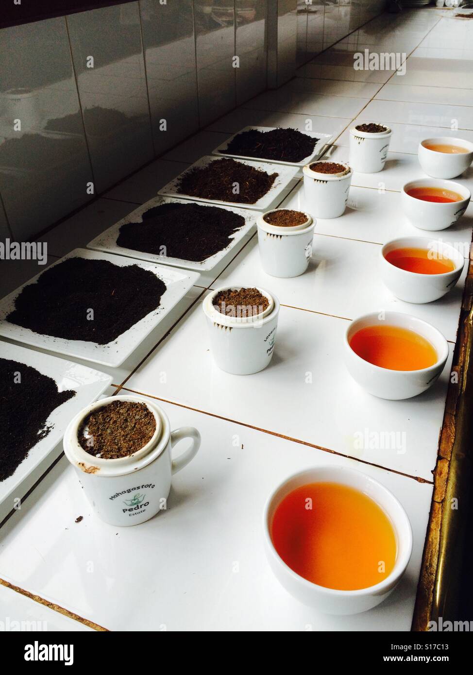 Tea tasting hi-res stock photography and images - Alamy