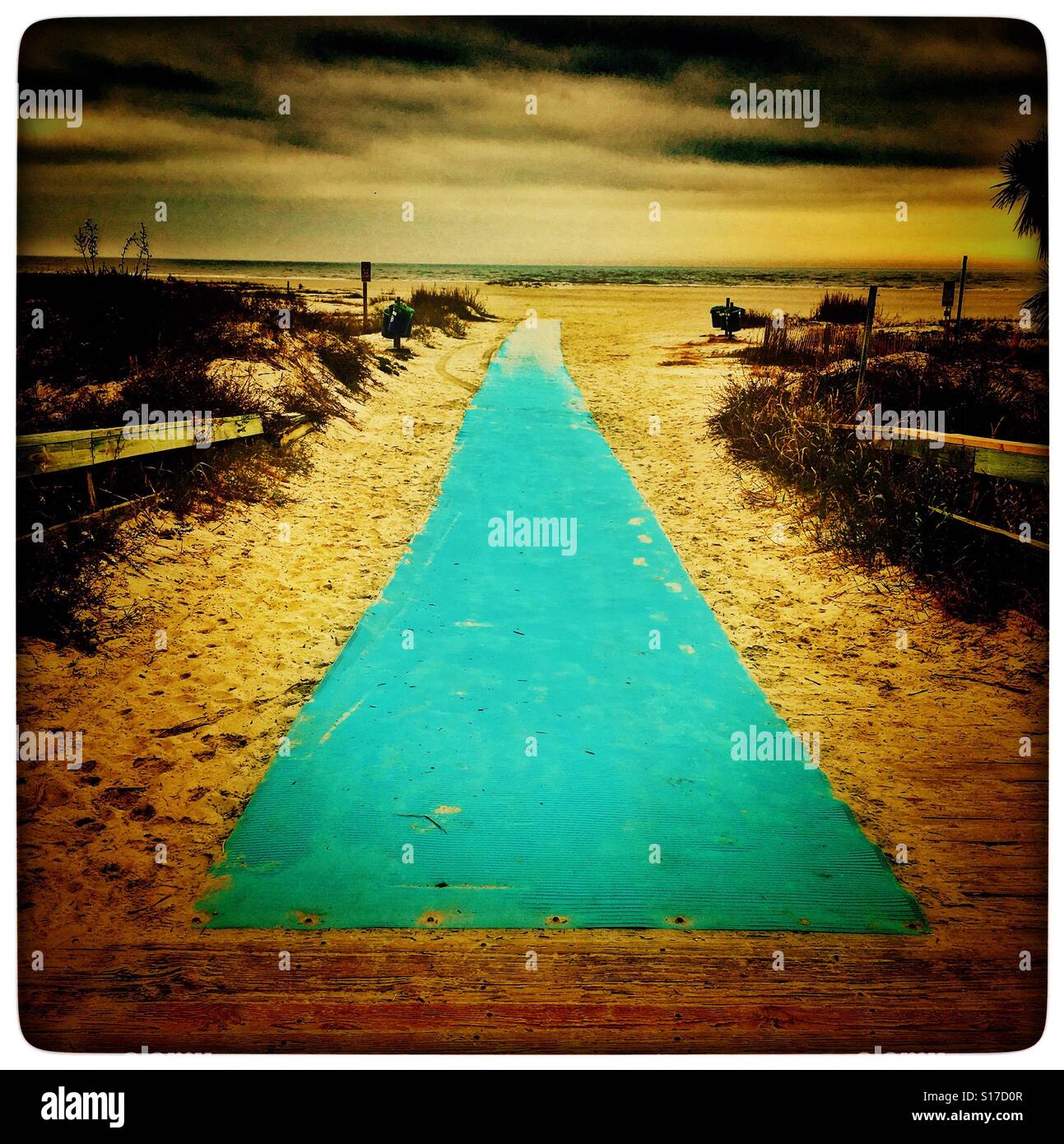 Ocean mat hi-res stock photography and images - Alamy