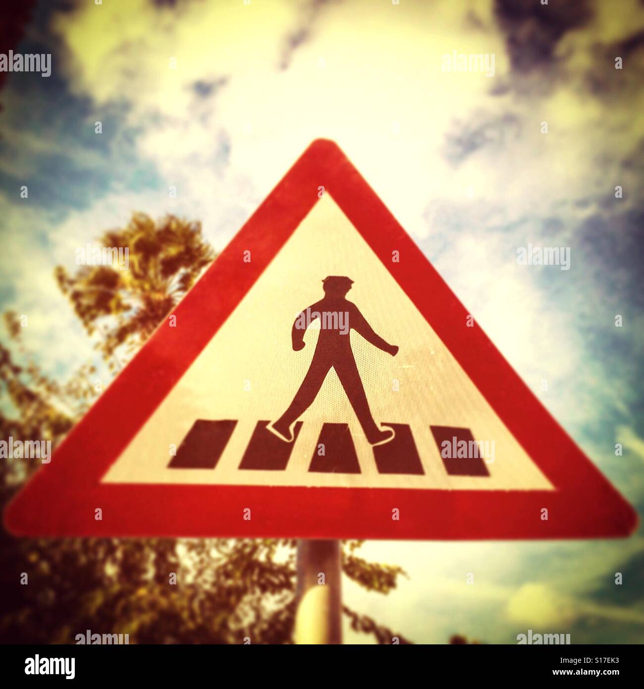 Pedestrian crossing road sign Stock Photo - Alamy