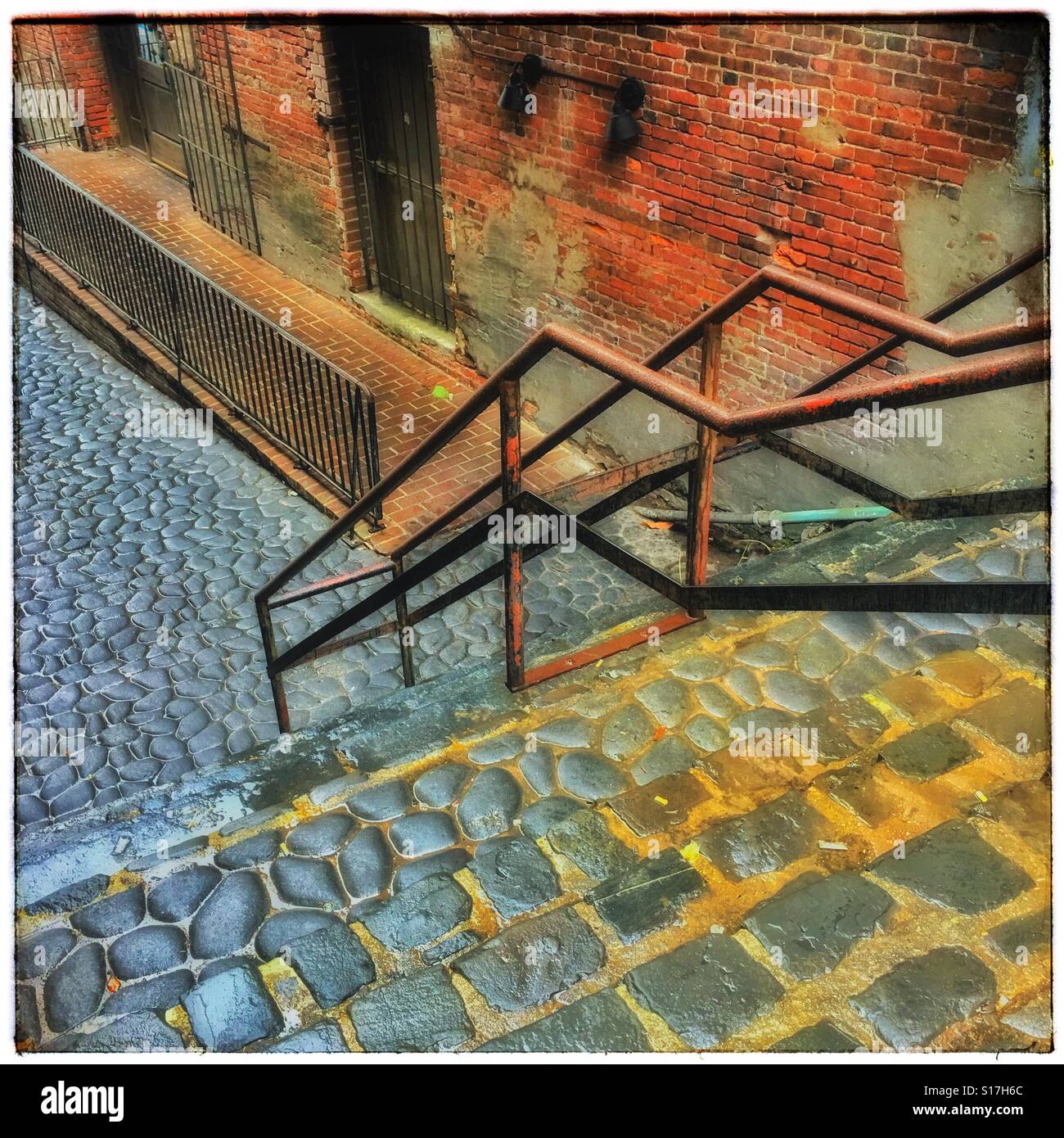 Cobblestone steps hi-res stock photography and images - Alamy